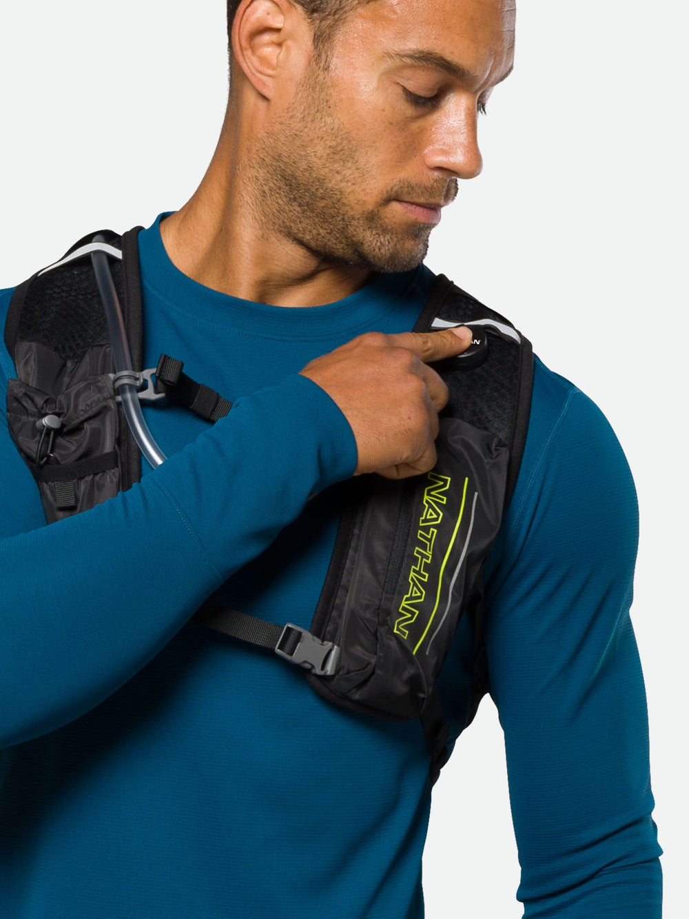 Laser Light 3 Liter Hydration Pack – Nathan Sports