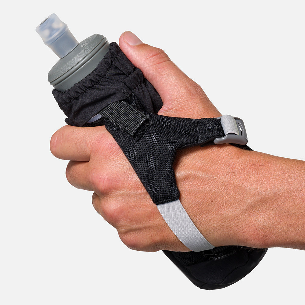 Pinnacle Soft Flask Handheld 14oz | Nathan Sports